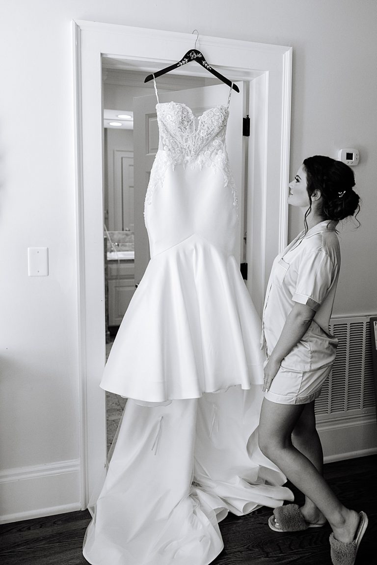 Maple Grove Fall Wedding | Ana & Josh - mandyhartphoto.com