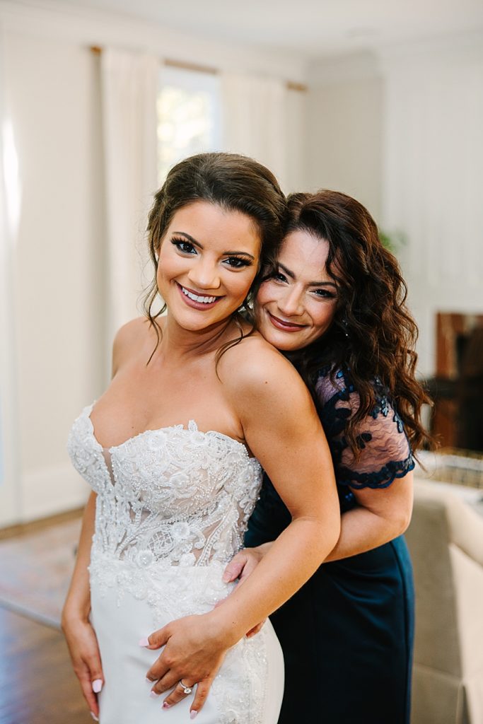 Maple Grove Fall Wedding | Ana & Josh - mandyhartphoto.com