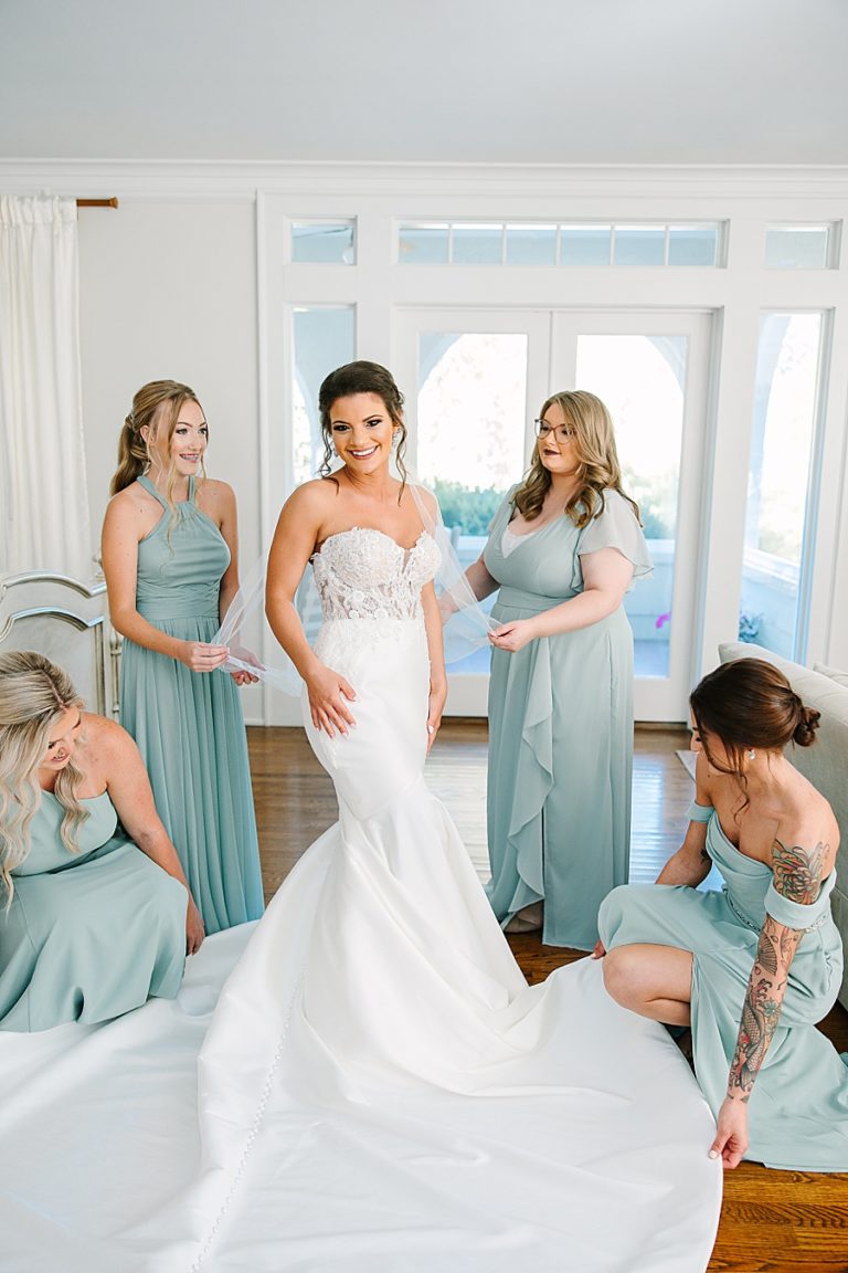 Maple Grove Fall Wedding | Ana & Josh - mandyhartphoto.com